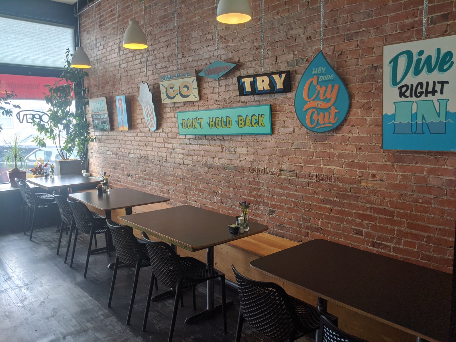 Home | the hummingbird cafe